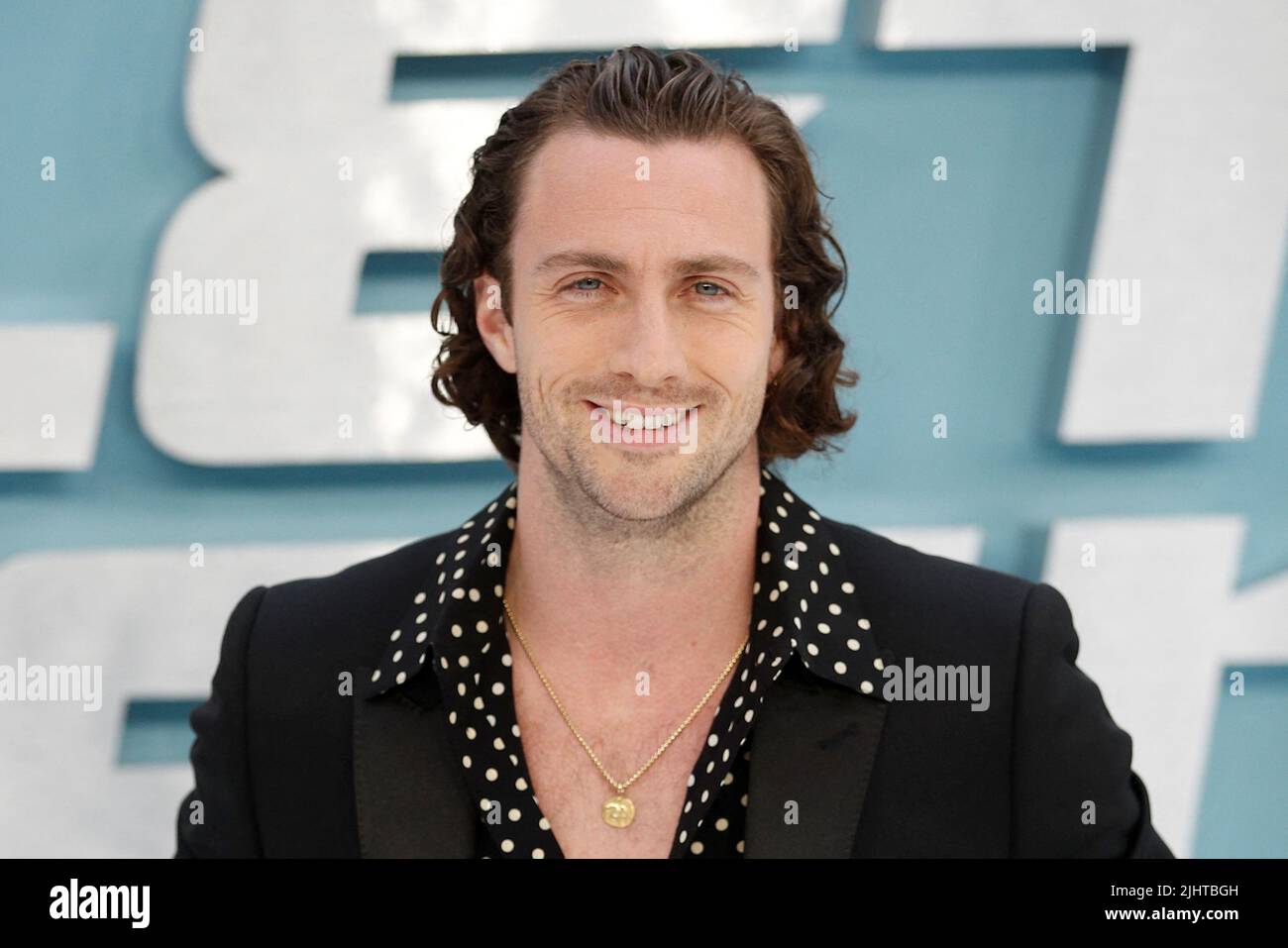 Aaron taylor johnson bullet train hi-res stock photography and images ...