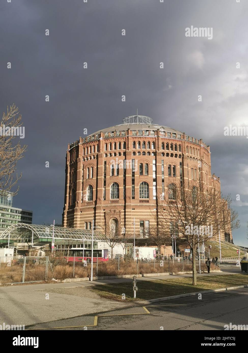 Gasometer history hi-res stock photography and images - Alamy