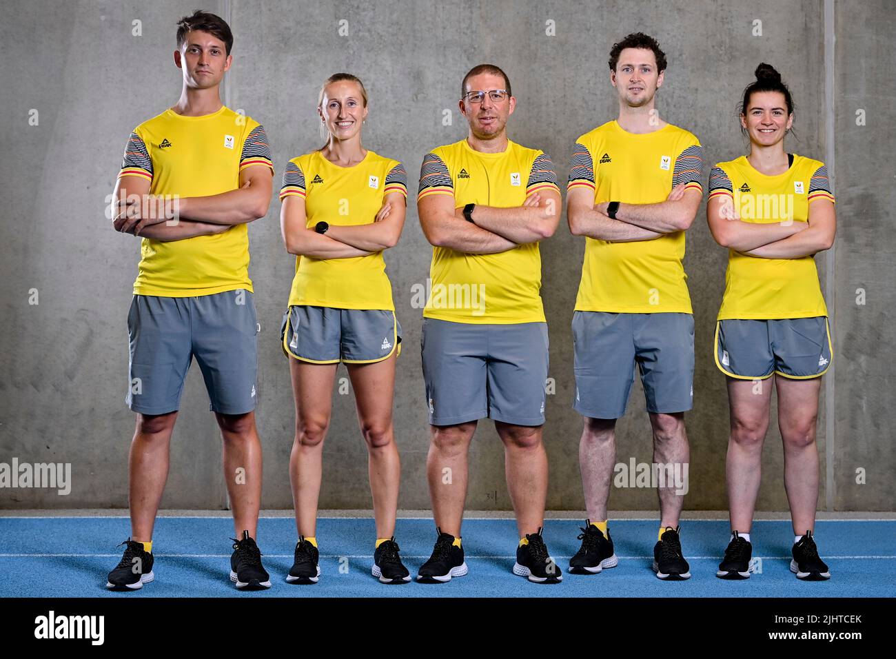 Benjamin Wery, Iris Vandewiele, Doctor Jean-Francois Kaux, Bram Wuyts and Nele Poffyn poses ...