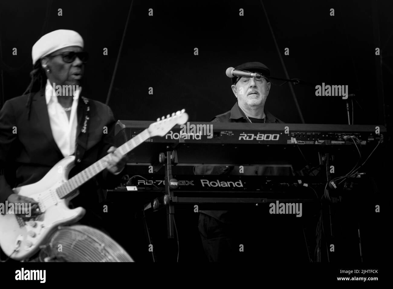 Uk summer 2022 Black and White Stock Photos & Images - Alamy