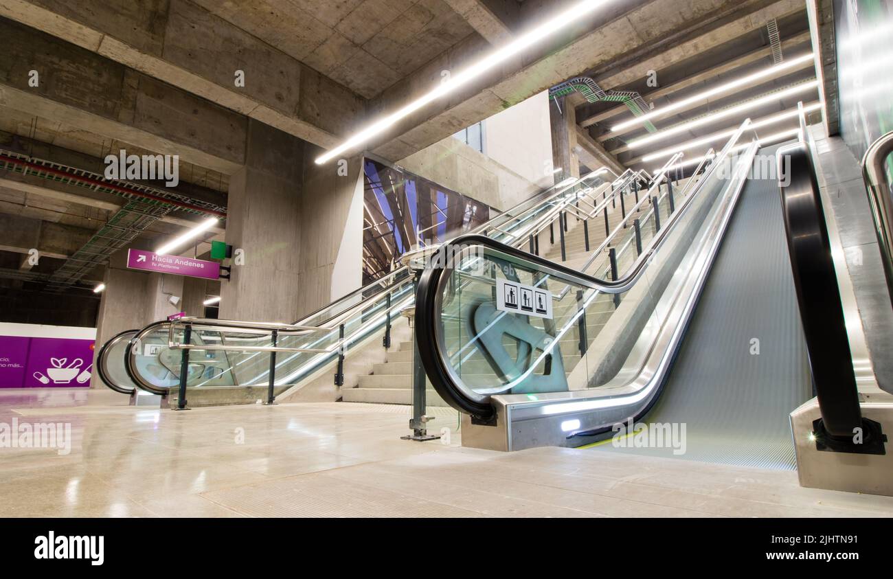 Opening metro hi-res stock photography and images - Alamy