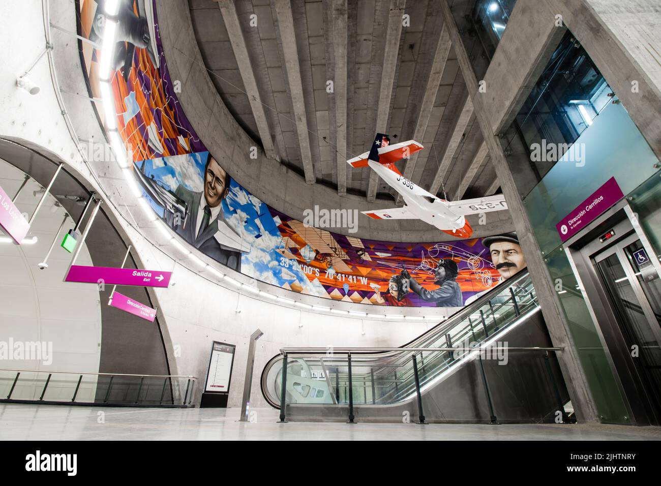 Cerrillos station hi-res stock photography and images - Alamy