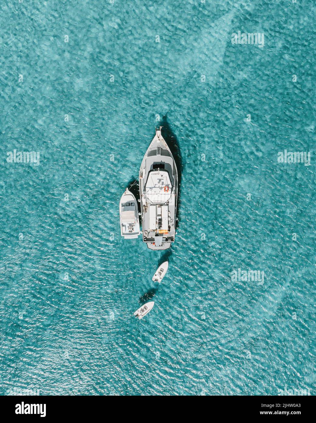Aerial view of yacht in the Bahamas at anchor Stock Photo - Alamy