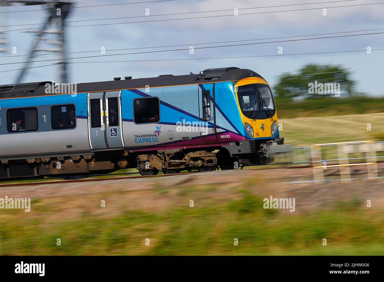 Fast moving british rail class 185 hi-res stock photography and images ...