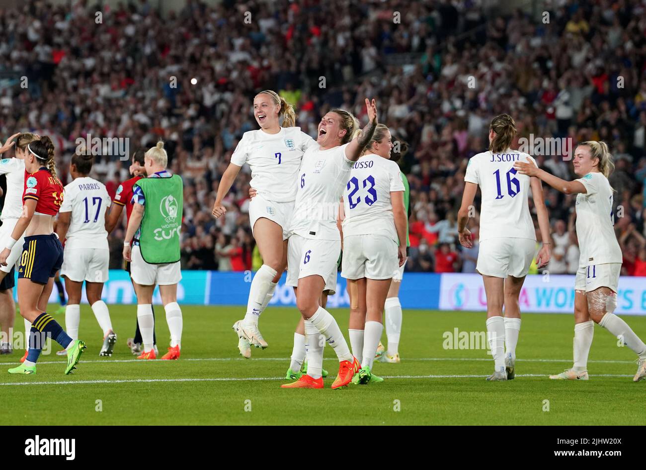 England's Millie Bright (right) and Beth Mead celebrate victory ...