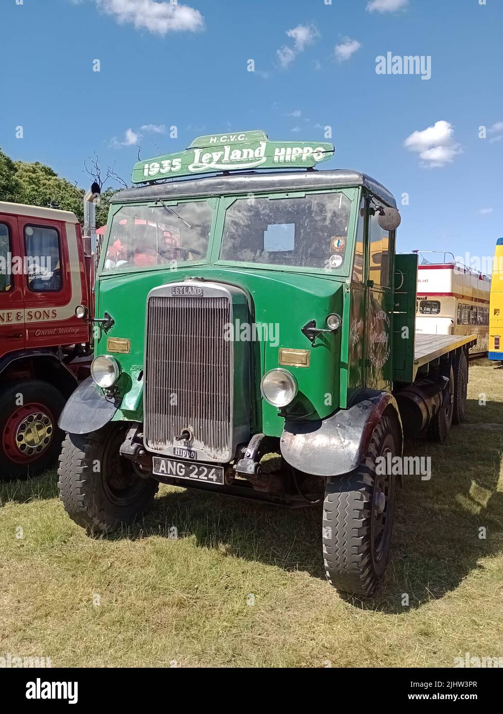 1935 leyland hippo hi-res stock photography and images - Alamy