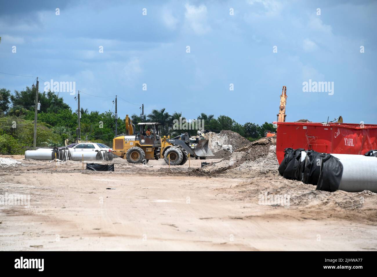 Bulldozer and Heavy Duty Construction Vehicles change the landscape of ...