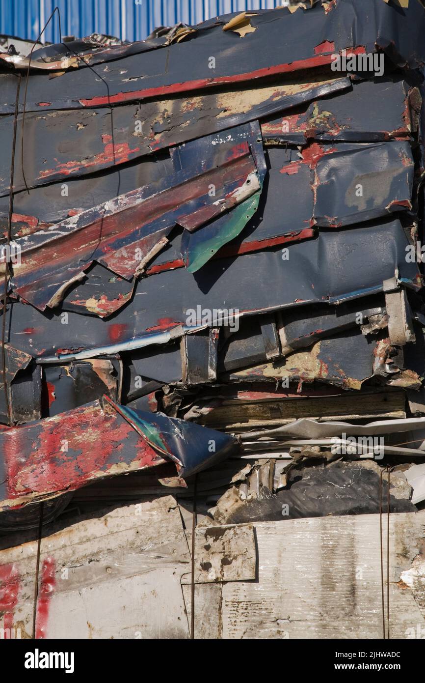 Bales of aluminum hi-res stock photography and images - Alamy