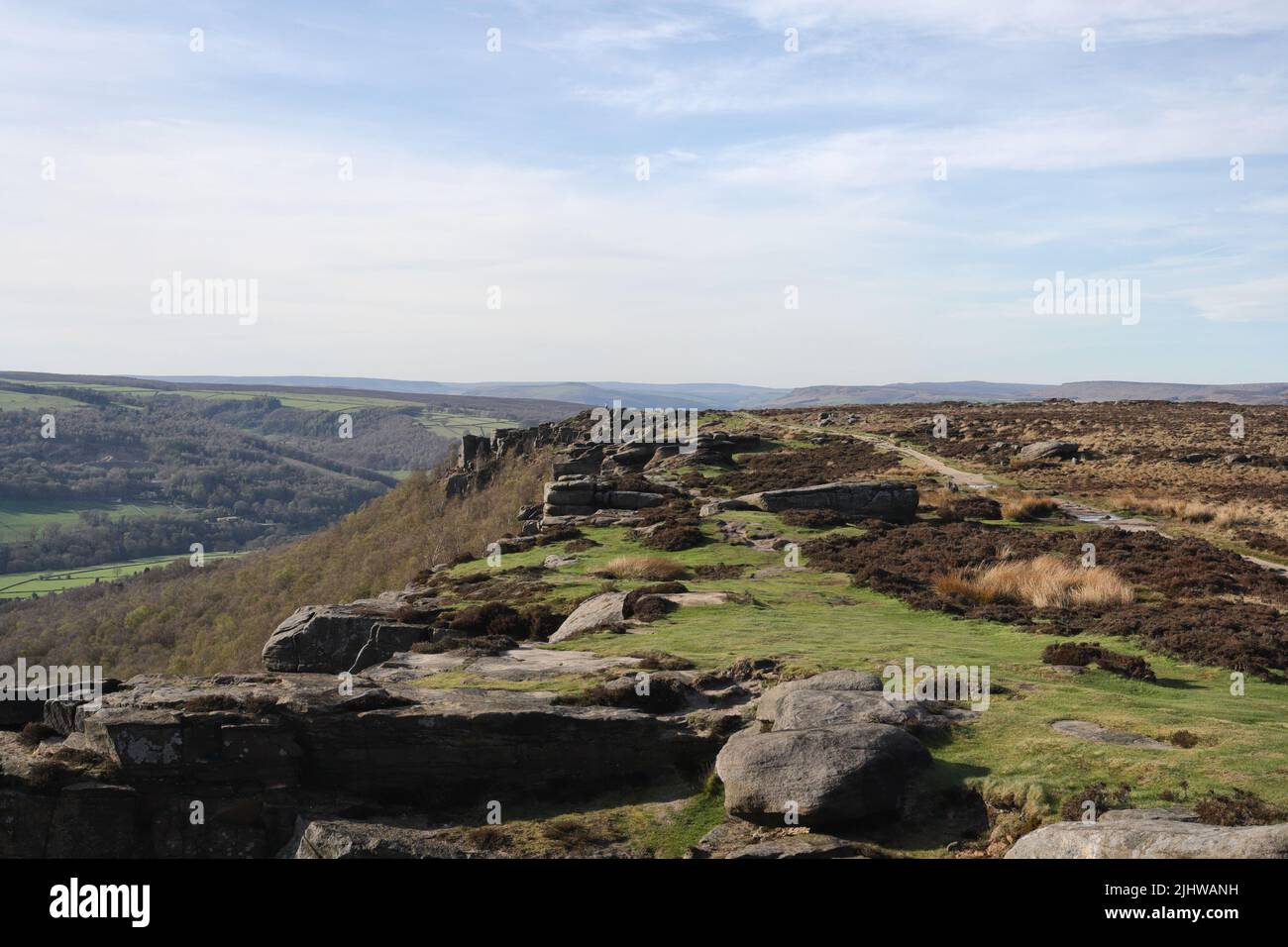 Curbar edge, Derbyshire Peak District National Park, English Landscape ...