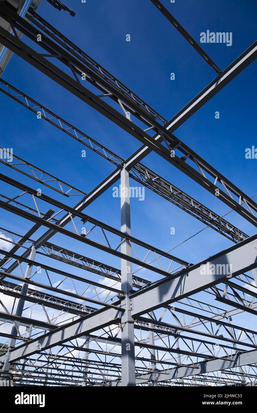Steel beams girders hi-res stock photography and images - Alamy
