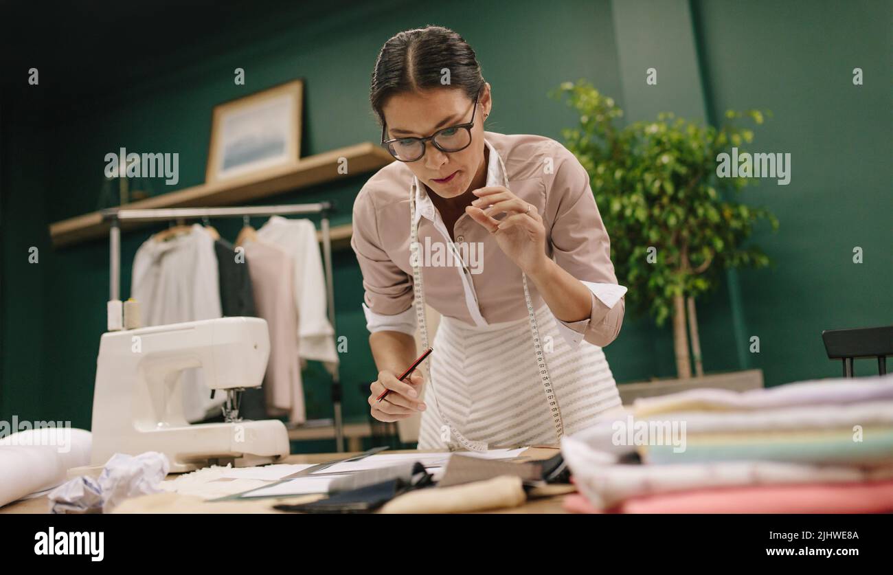 Fashion designer and entrepreneur hi-res stock photography and images ...