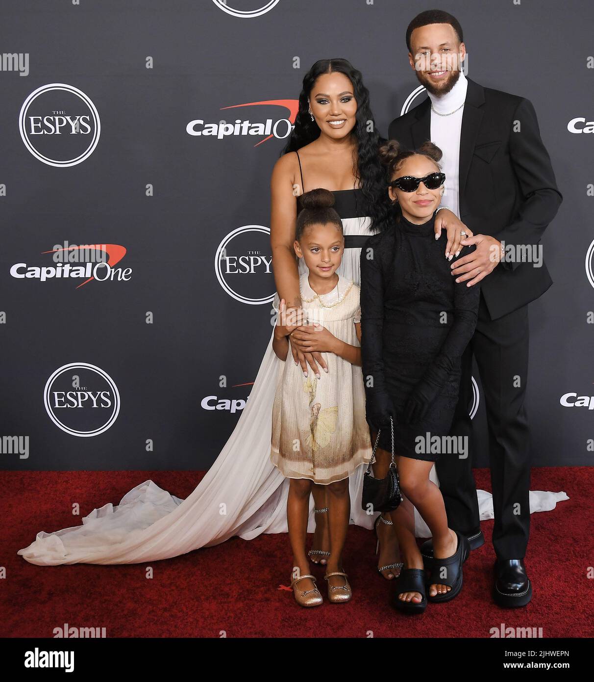 (L-R) Ryan Carson Curry, Ayesha Curry, Riley Elizabeth Curry, and ...