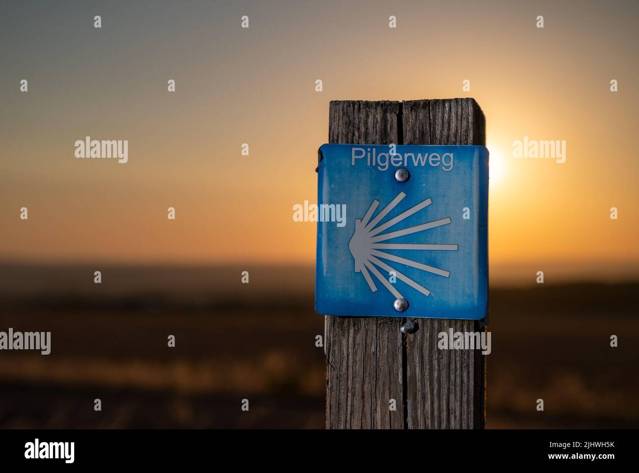 Kirf, Germany. 19th July, 2022. A sign with the symbol of a shell ...