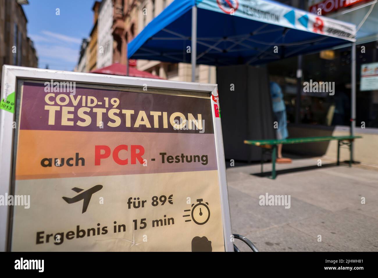 Halle, Germany. 20th July, 2022. A sign indicates a testing station at ...
