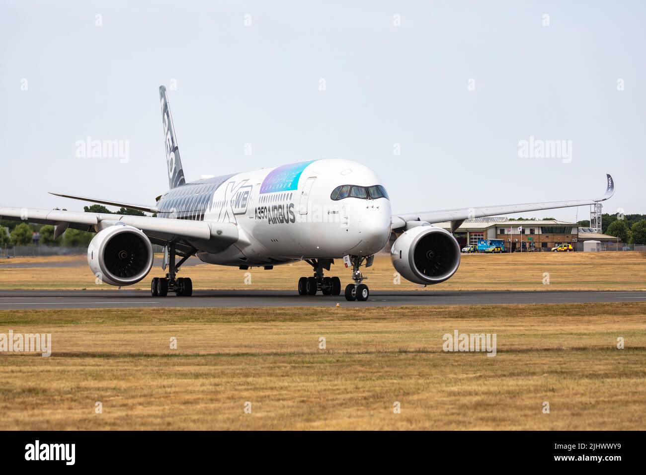 Airbus A350-900 preparing for take off at Farnborough International ...