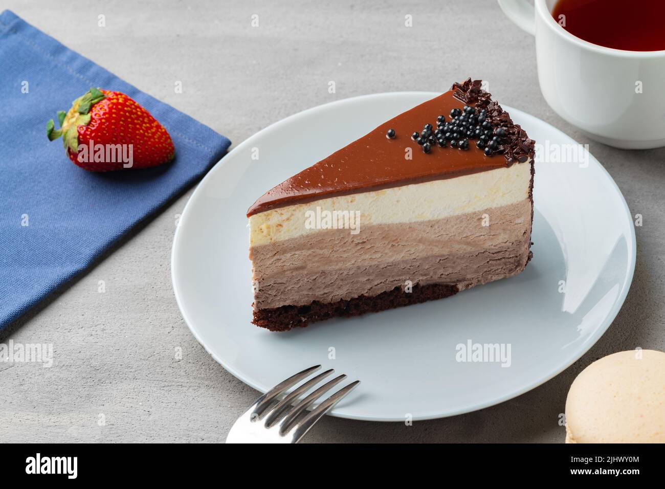 Birthday cake slice three hi-res stock photography and images - Alamy