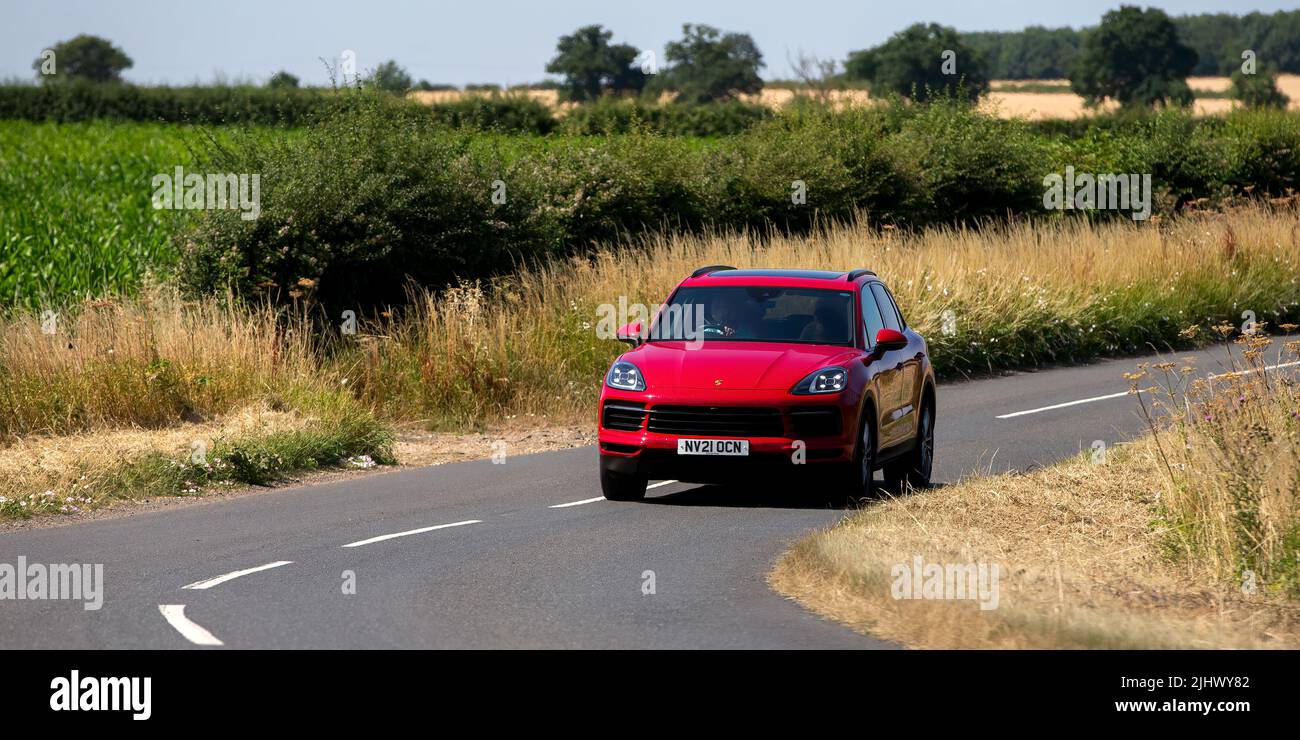 2021 red Porsche Cayenne Stock Photo - Alamy