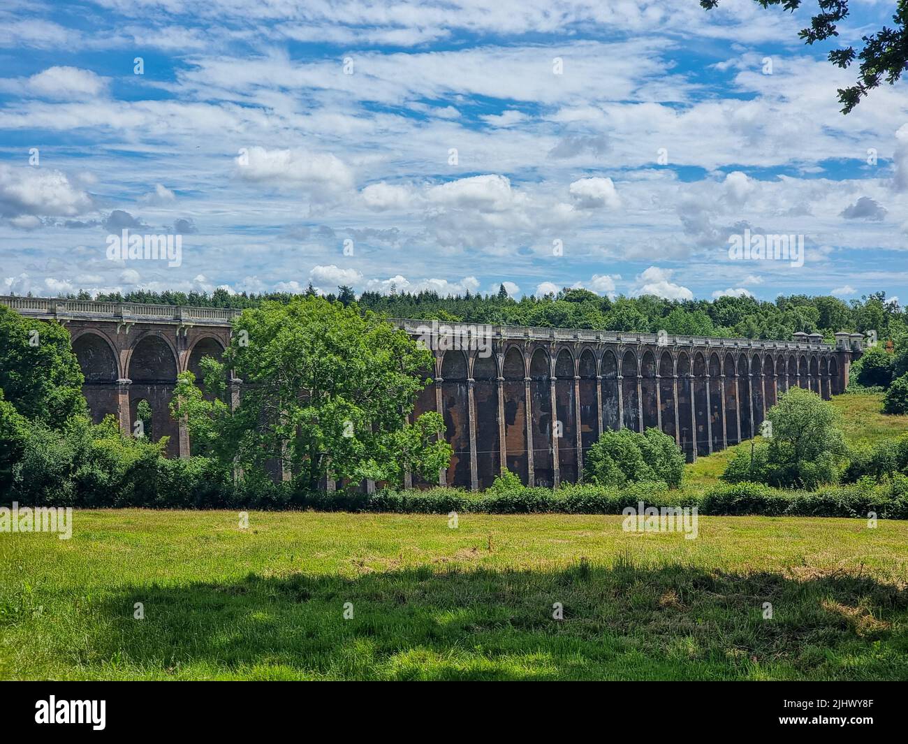 Ouse valley viaduct walk hi-res stock photography and images - Alamy