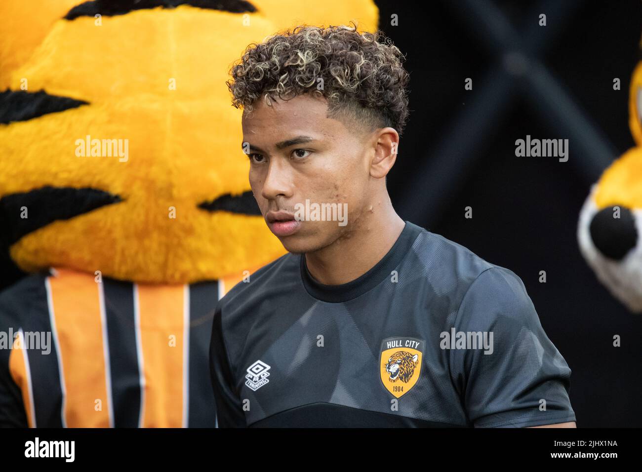 Vaughn Patrick Covil of Hull City during the pre match warm up Stock ...