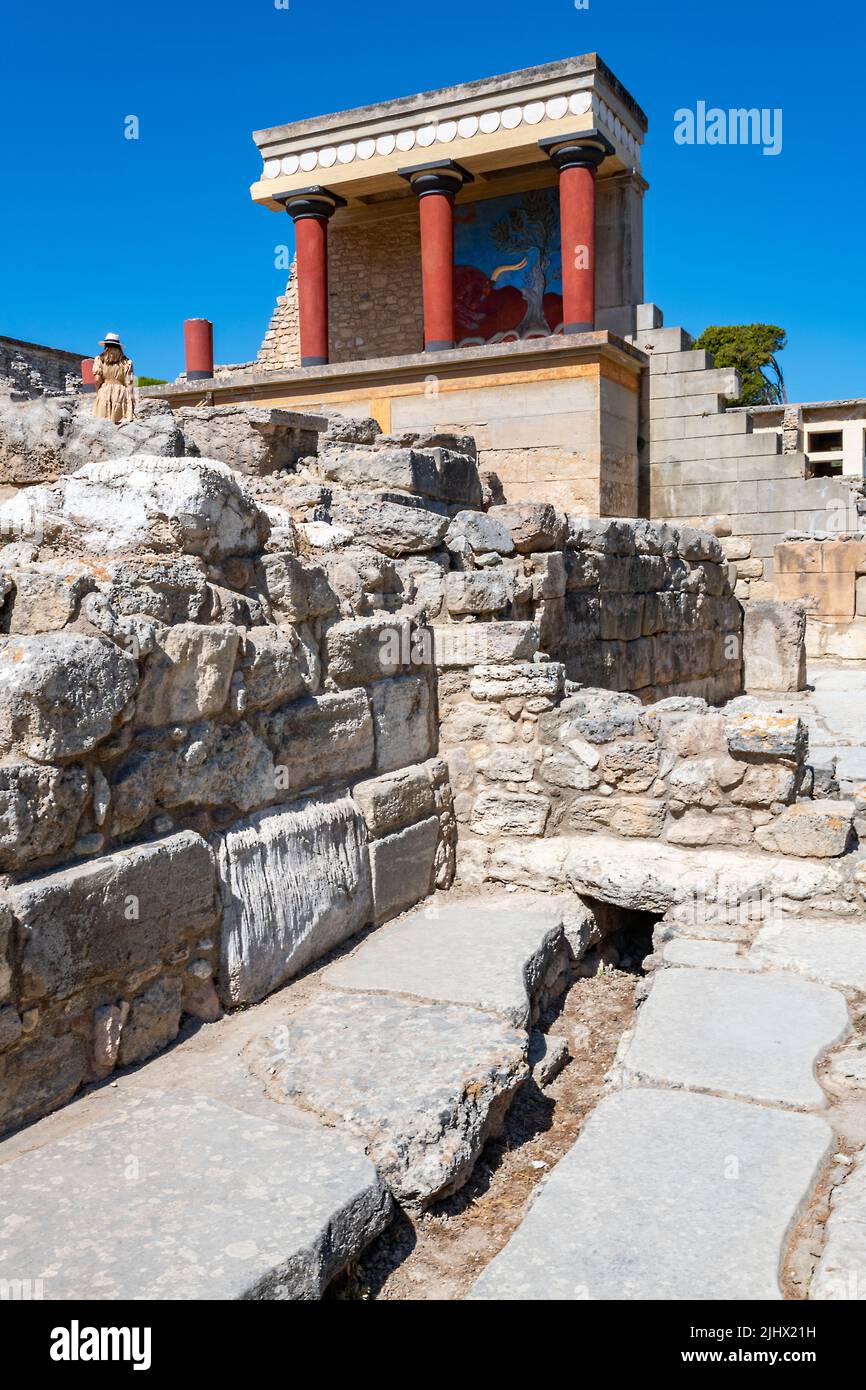 archaeological remains and buildings of the minoan temple and palace at ...