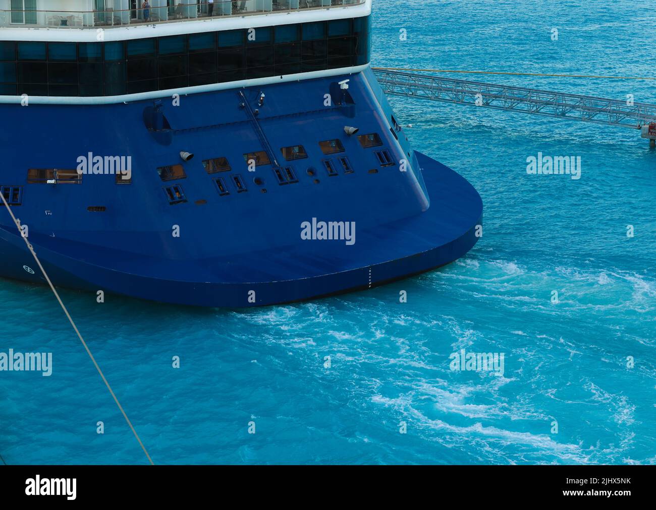 Back of the cruise ship Stock Photo - Alamy