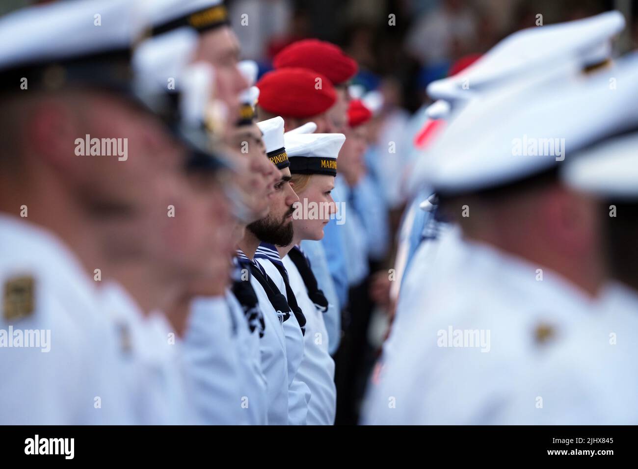 Berlin, Germany. 20th July, 2022. Recruits of the German Armed Forces ...