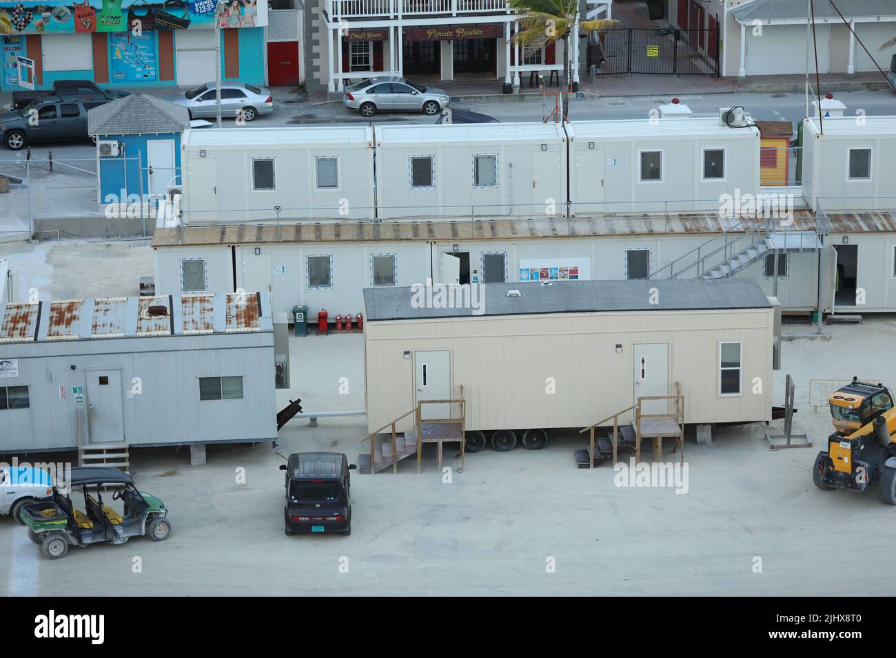 Mobile office buildings or container site office for construction site ...