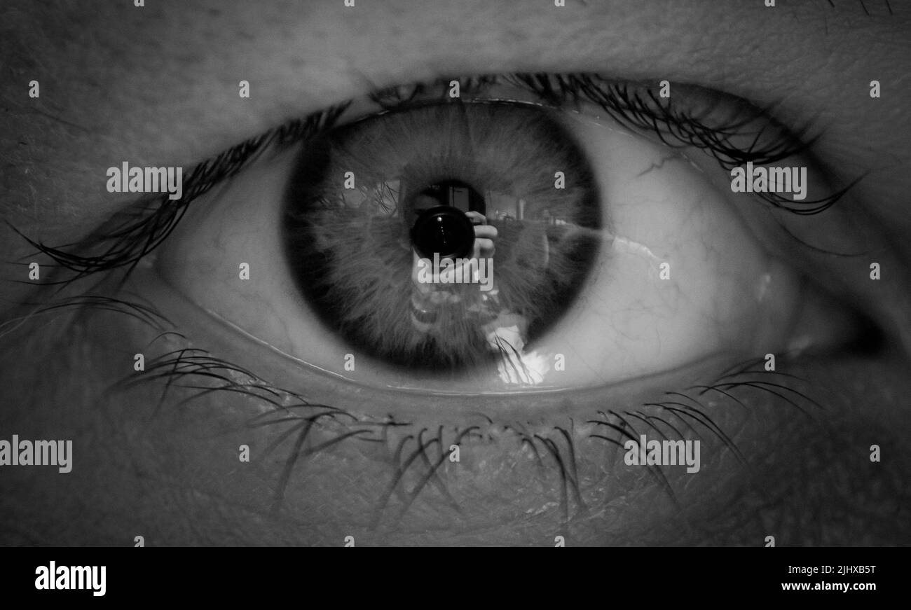 Eye Reflection Black And White