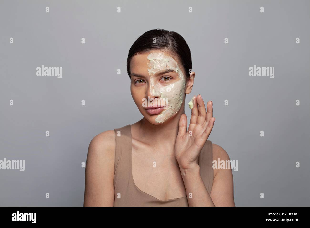 Attractive woman spa hi-res stock photography and images - Alamy