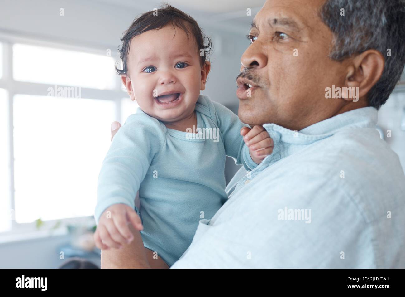 Old man crying hi-res stock photography and images - Alamy