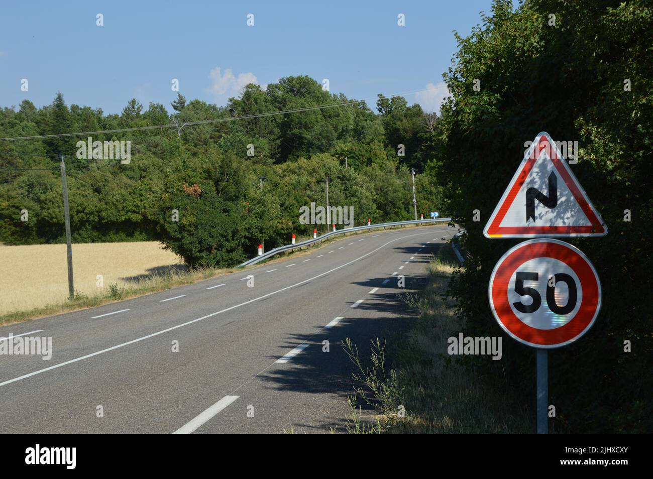 Speed limit sign, road sign from france Stock Photo - Alamy