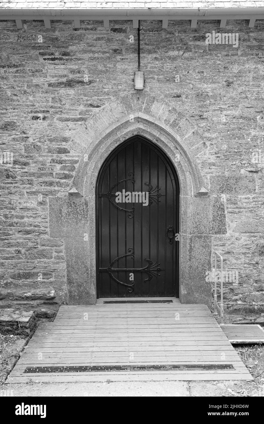 Mawnan church hi-res stock photography and images - Alamy