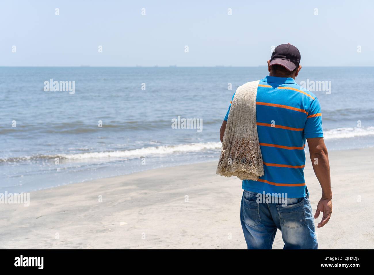People ready go fishing hi-res stock photography and images - Alamy
