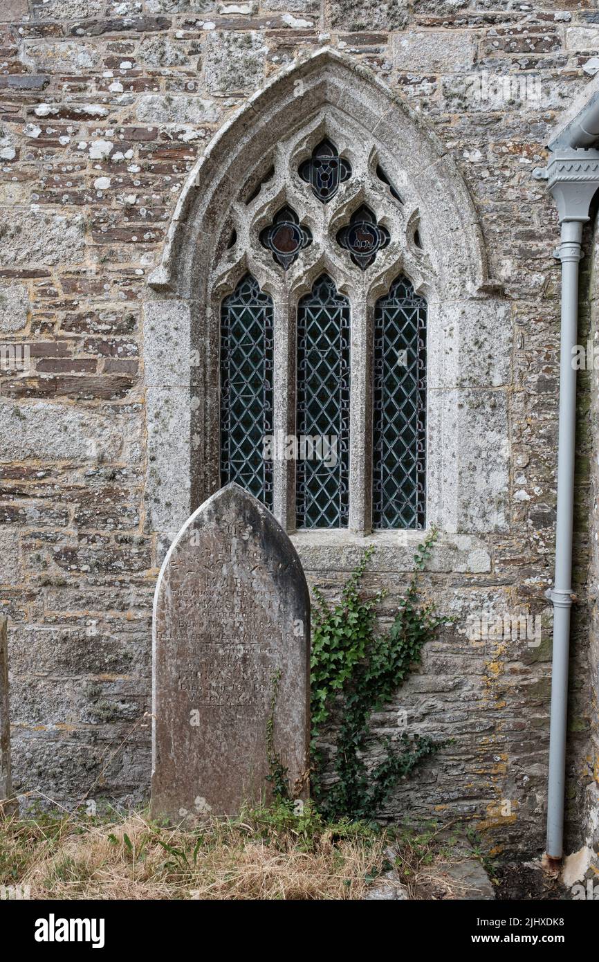 Exterior of St Mawnan and St Stephen's Church, Mawnan, Cornwall Stock ...