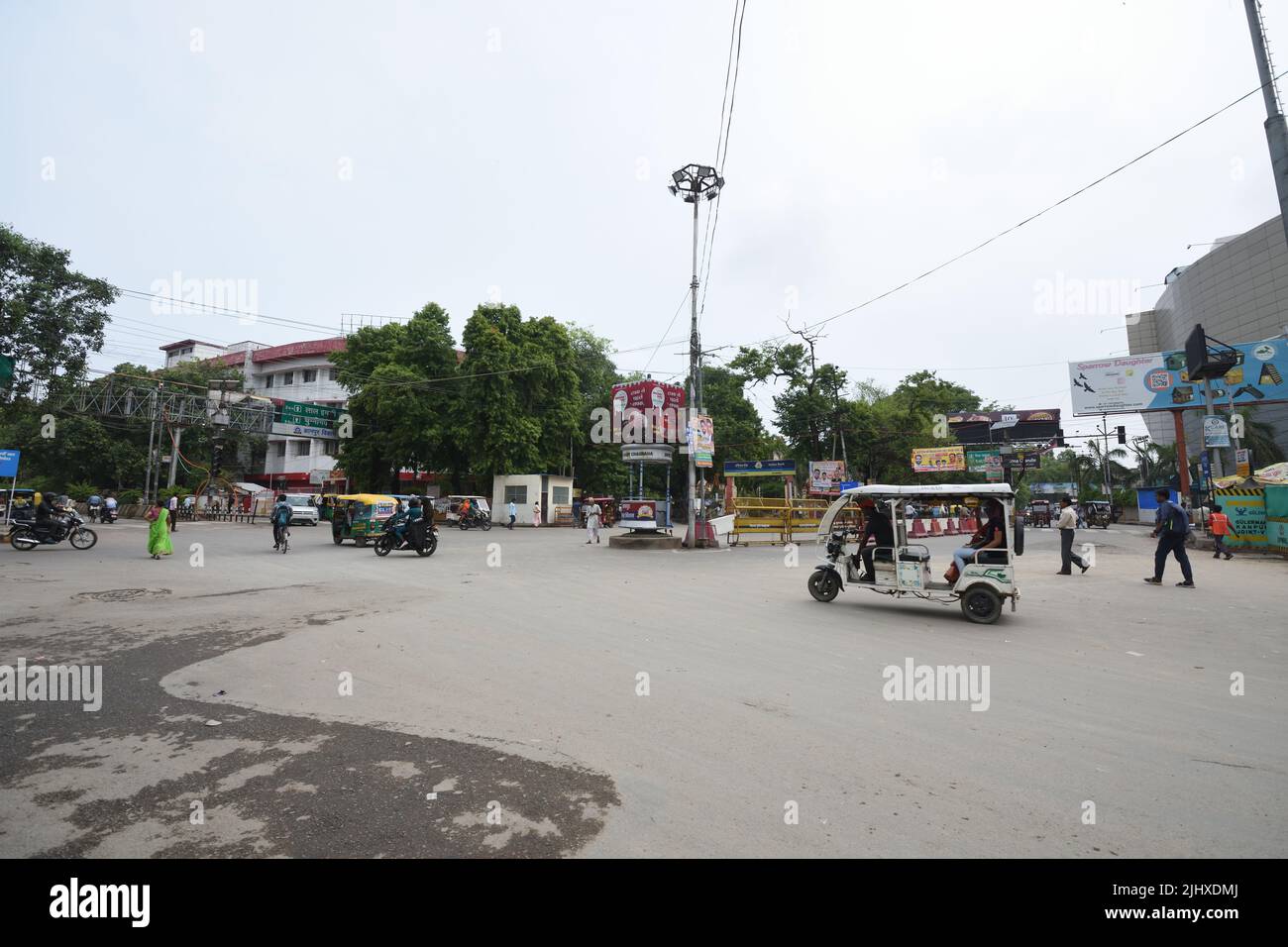 Bada chauraha hi-res stock photography and images - Alamy