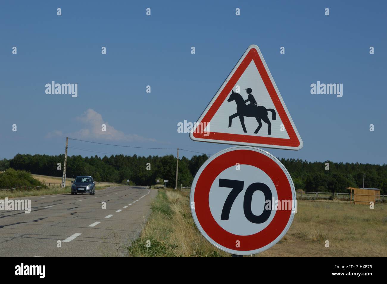 Speed limit sign, road sign from france Stock Photo - Alamy