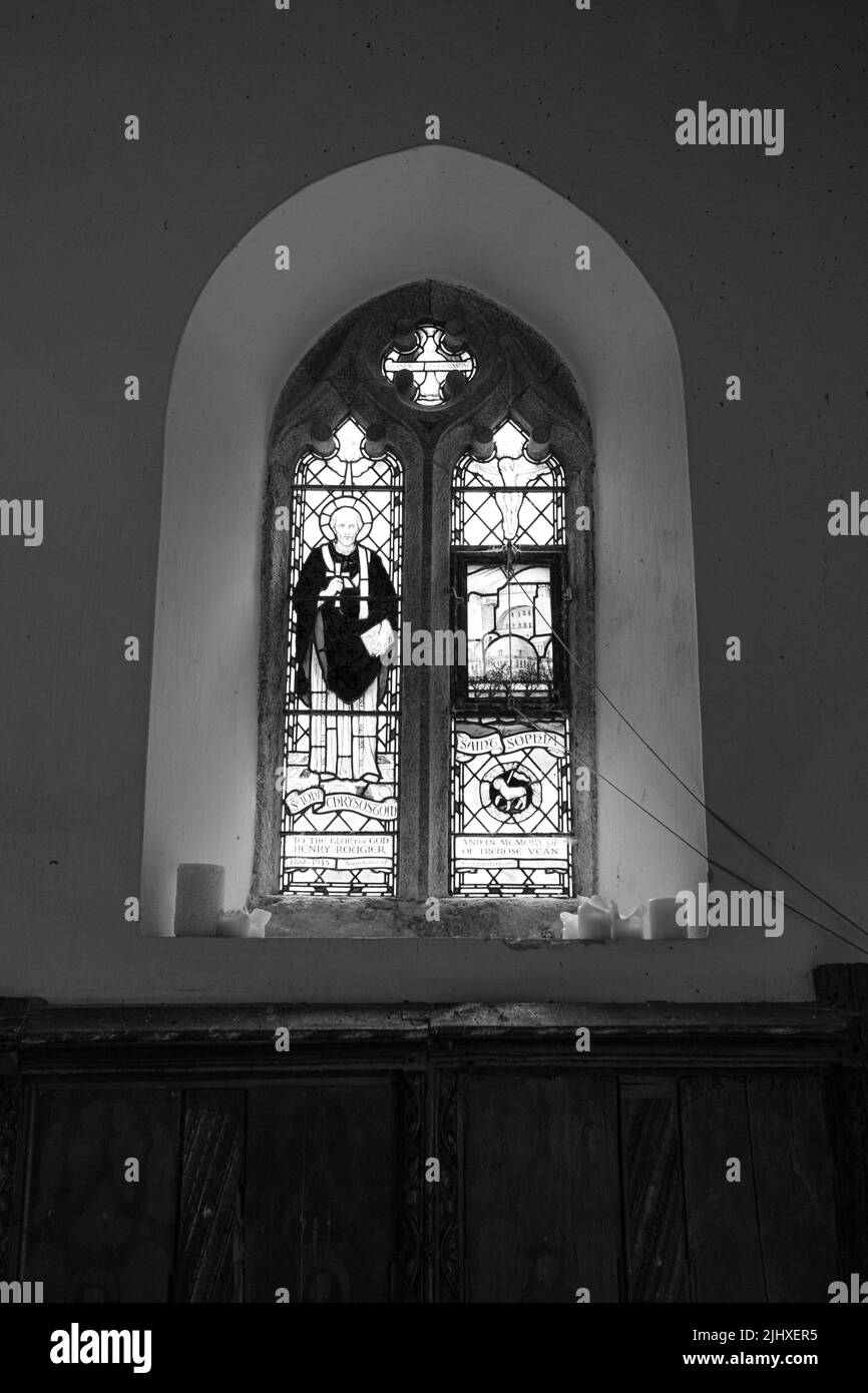 Interior of St Mawnan and St Stephen's Church, Mawnan, Cornwall Stock ...
