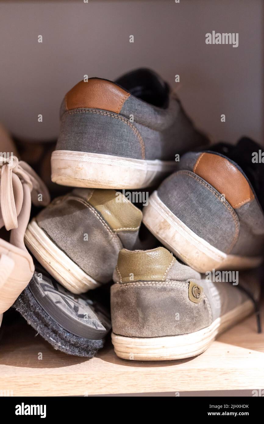 Pile old shoes hi-res stock photography and images - Alamy