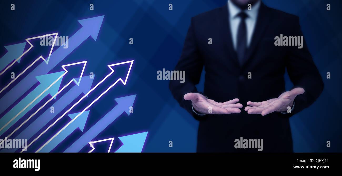 Businessman in suit holding notepad symbolizing successful teamwork ...