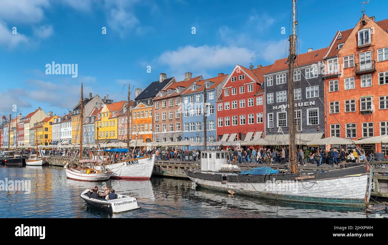 The Nyhavn waterfront district full of tourists Stock Photo - Alamy