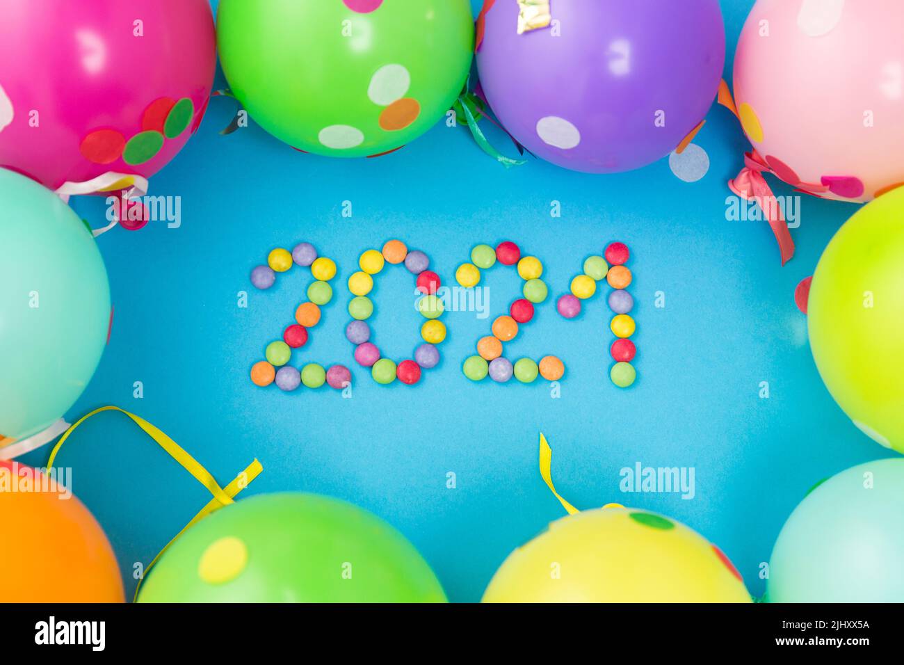 2021 party hi-res stock photography and images - Alamy