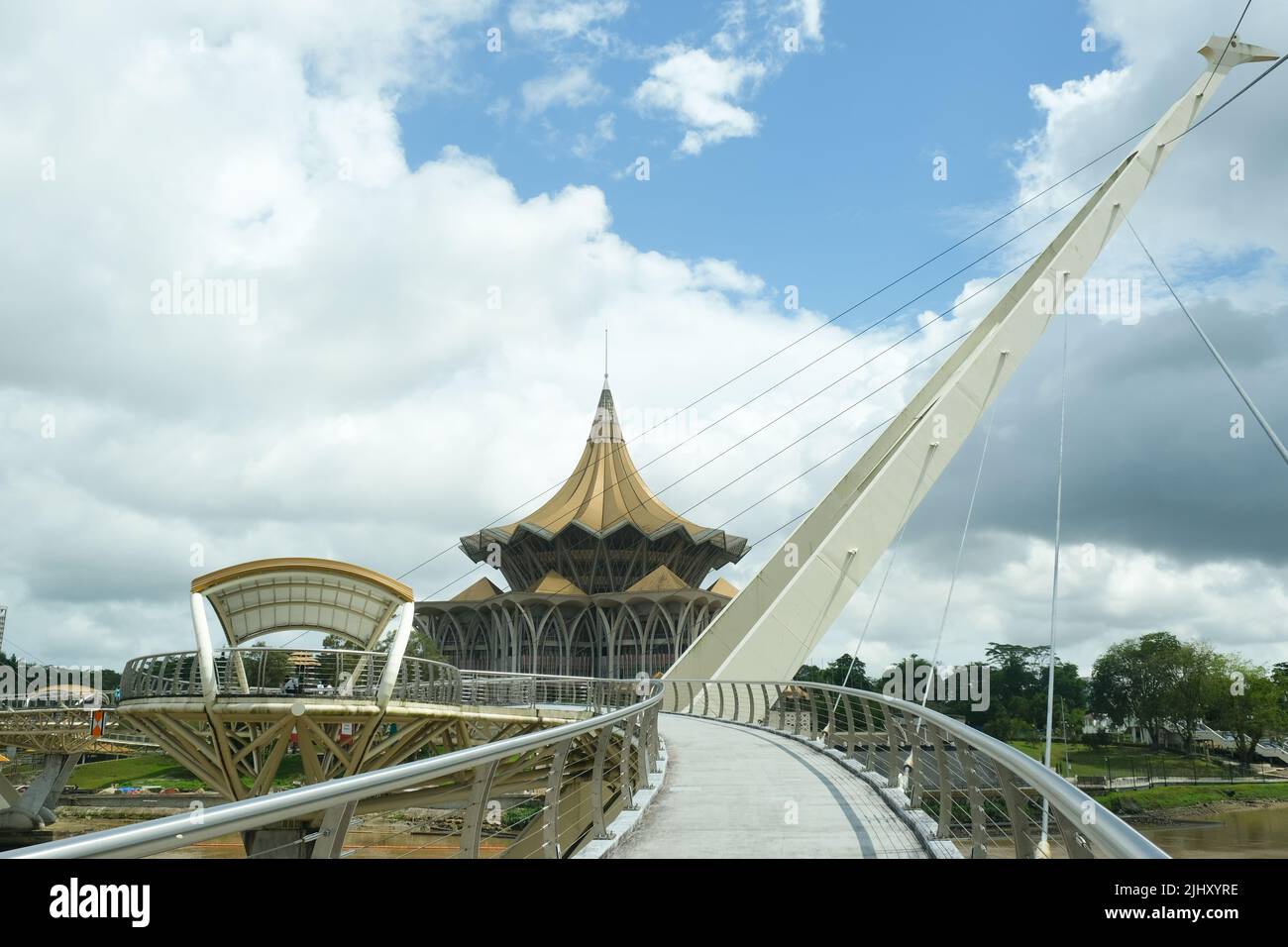 The Darul Hana Bridge with Sarawak State Assembly Complex Stock Photo ...