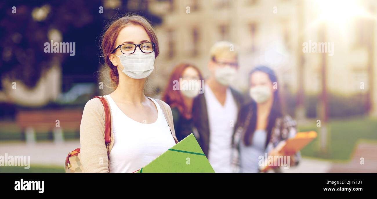 Teenager medical mask school hi-res stock photography and images - Alamy