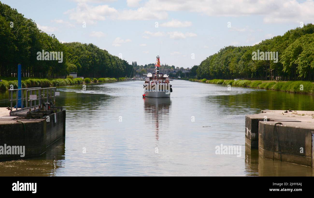 Normandie life boat hi-res stock photography and images - Alamy
