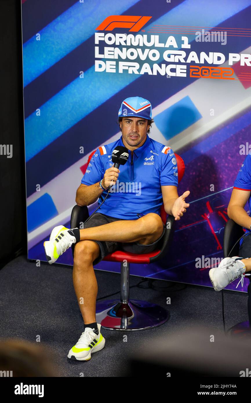 Fernando Alonso (ESP) Alpine F1 Team in the FIA Press Conference. 21.07 ...
