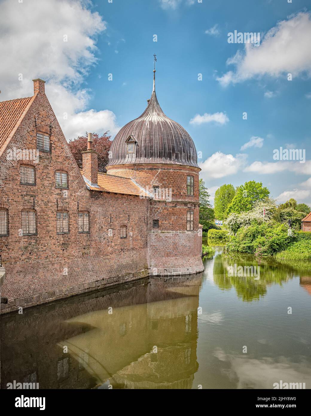 The beautiful Frederiksborg castle in Hillerod, Denmark Stock Photo - Alamy