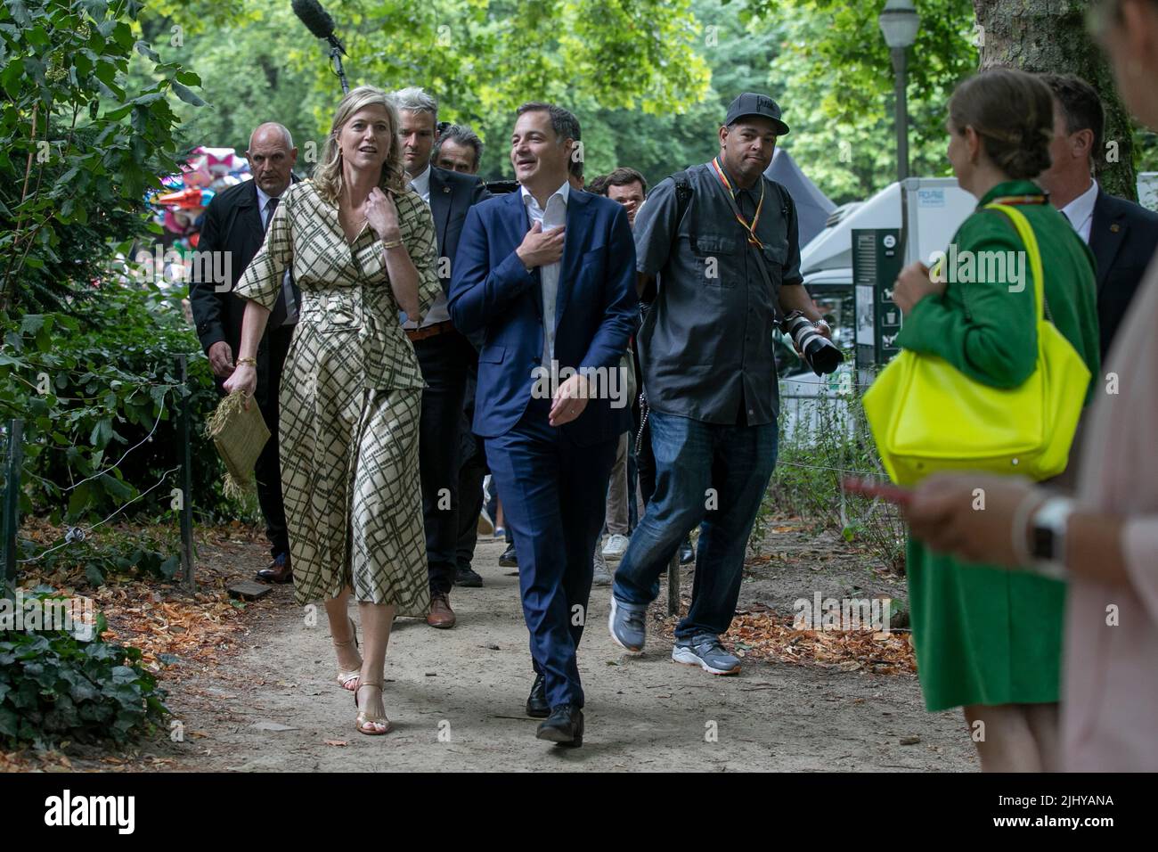 Interior Minister Annelies Verlinden and Prime Minister Alexander De ...