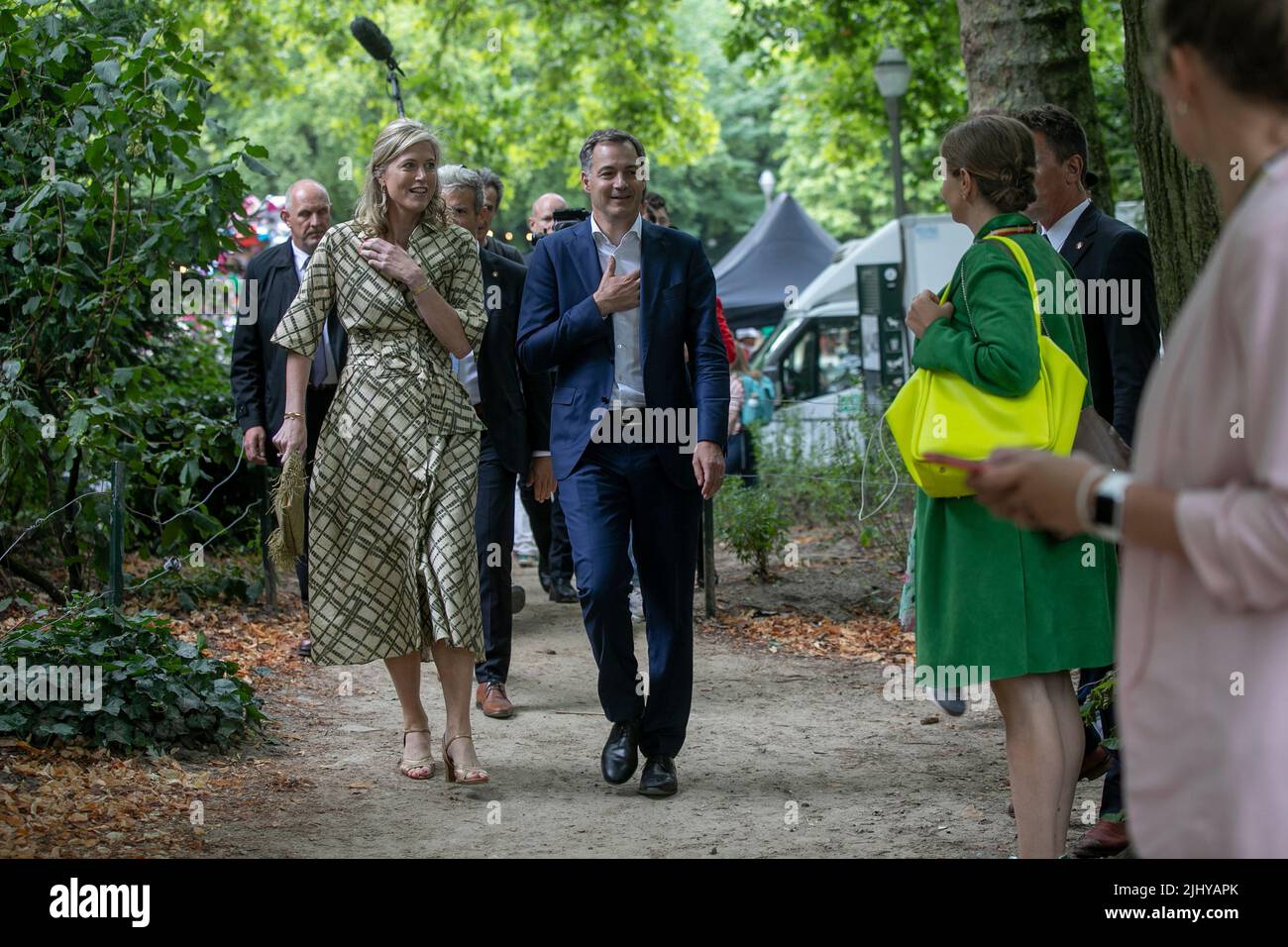 Interior Minister Annelies Verlinden and Prime Minister Alexander De ...
