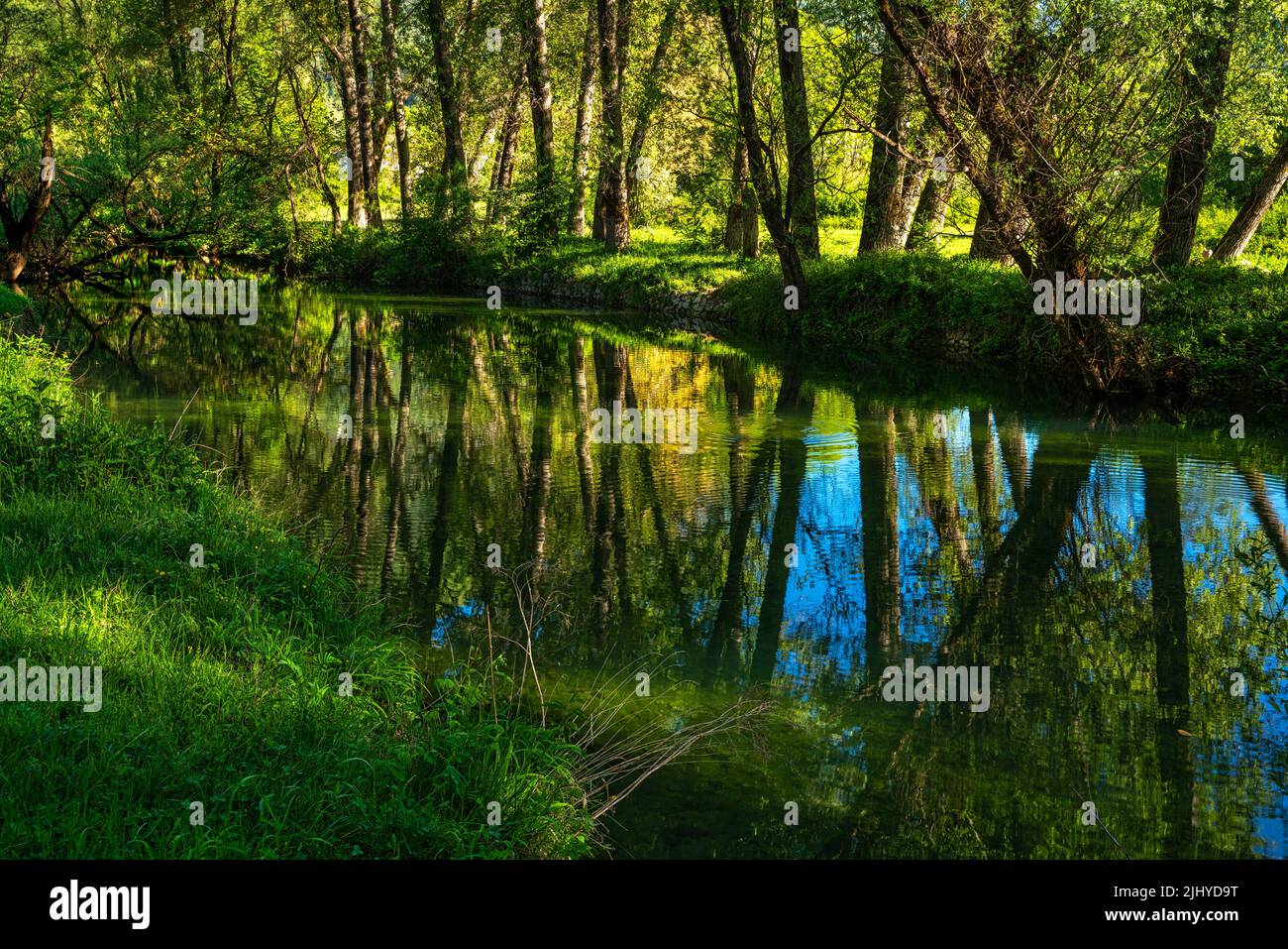 Sangro river abruzzo italy hi-res stock photography and images - Alamy