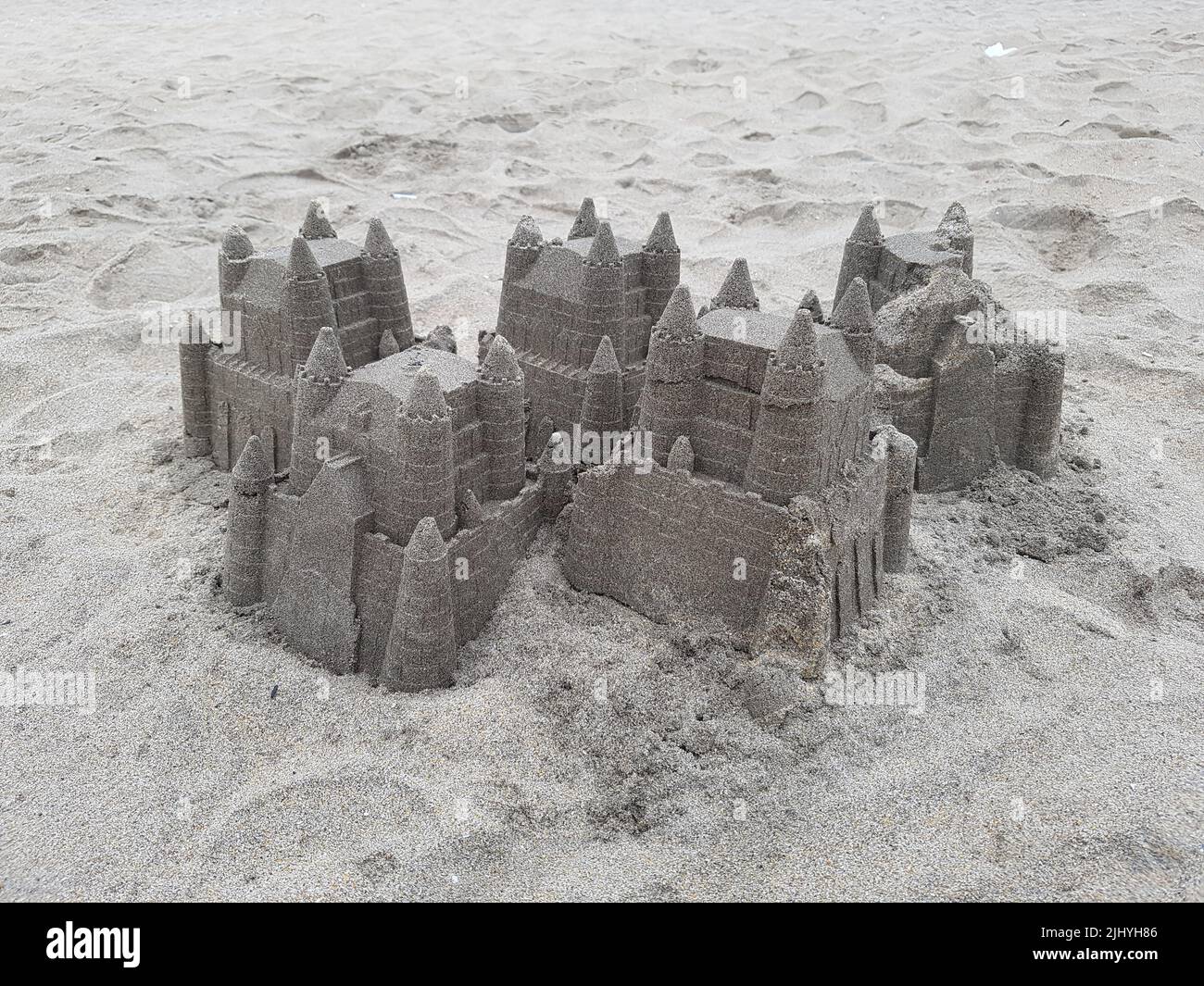 Sandcastles at the beach hi-res stock photography and images - Alamy